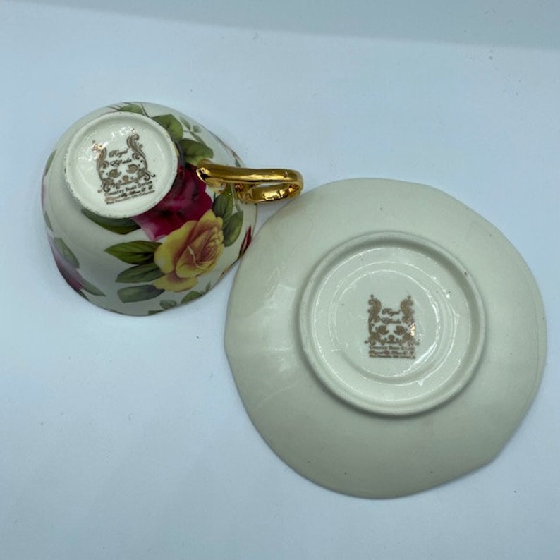 Royal Elfreda Country Rose Series Vintage Rose Tea Cup and Saucer - Etsy