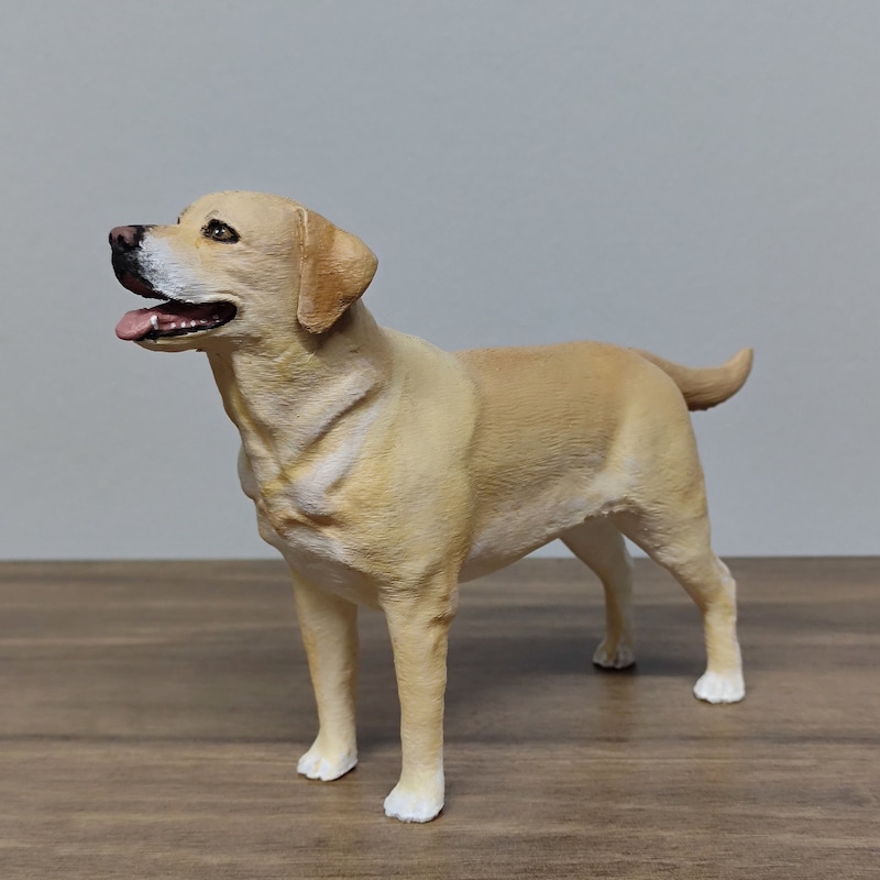 Mini Labrador Figurine - Etsy UK