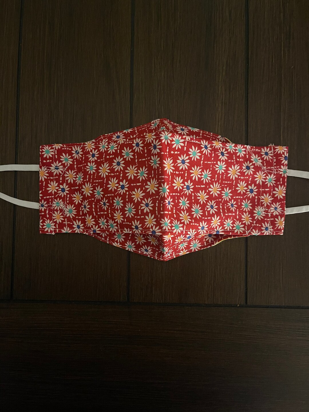 Daisy Design Mask - Etsy