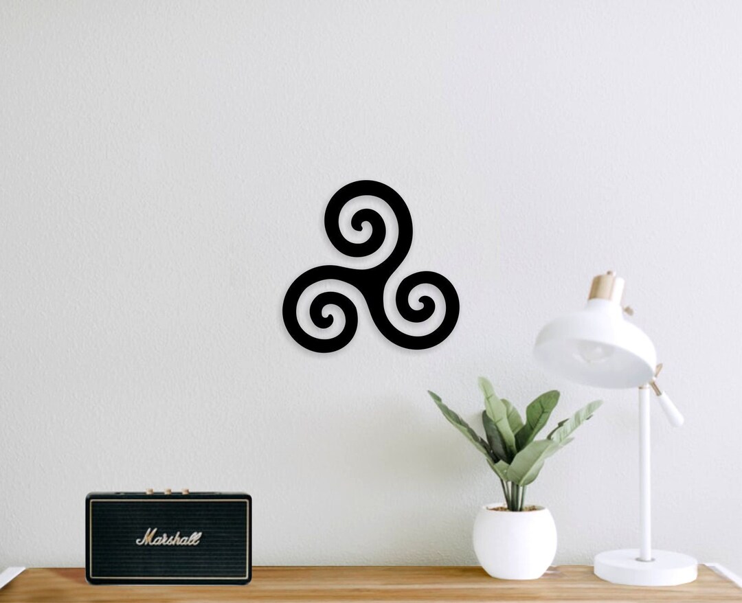Triskele Sign Wall Decor - Etsy