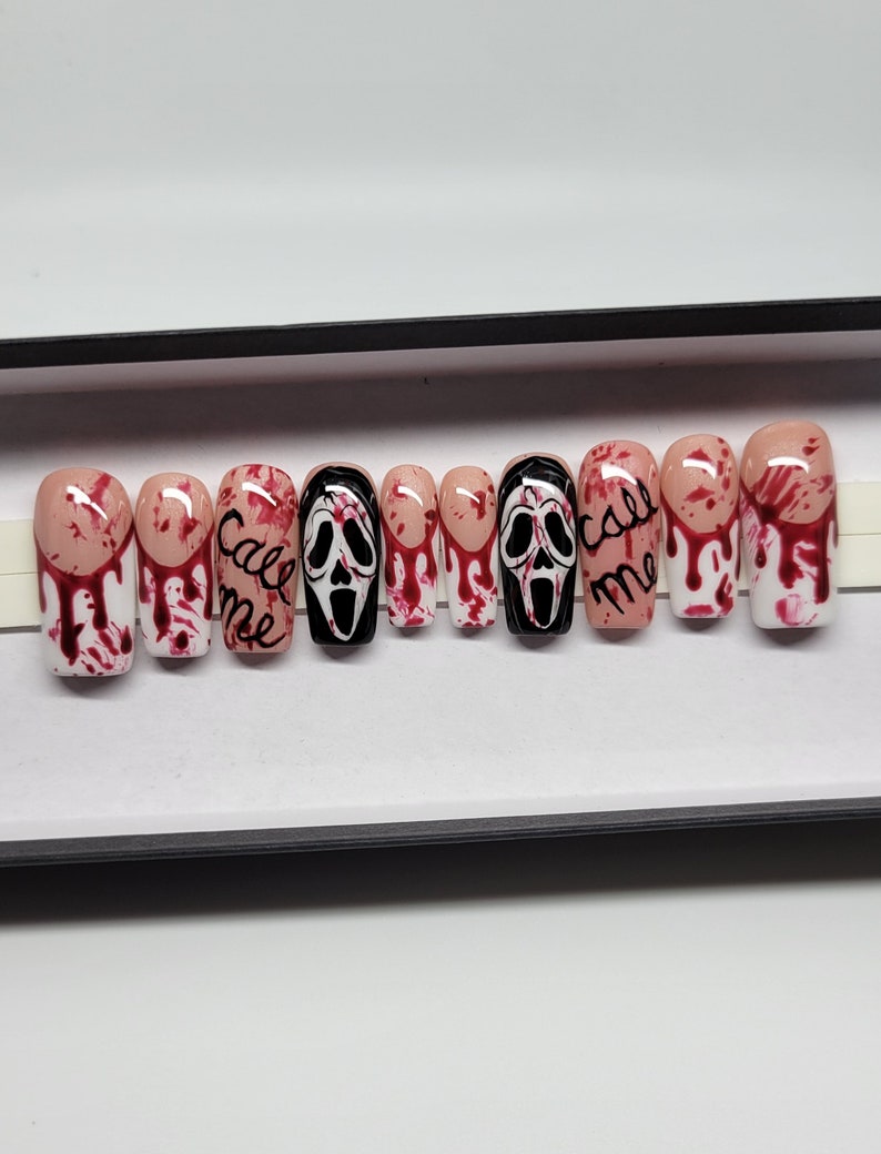 Call Me /scream Press Ons - Etsy