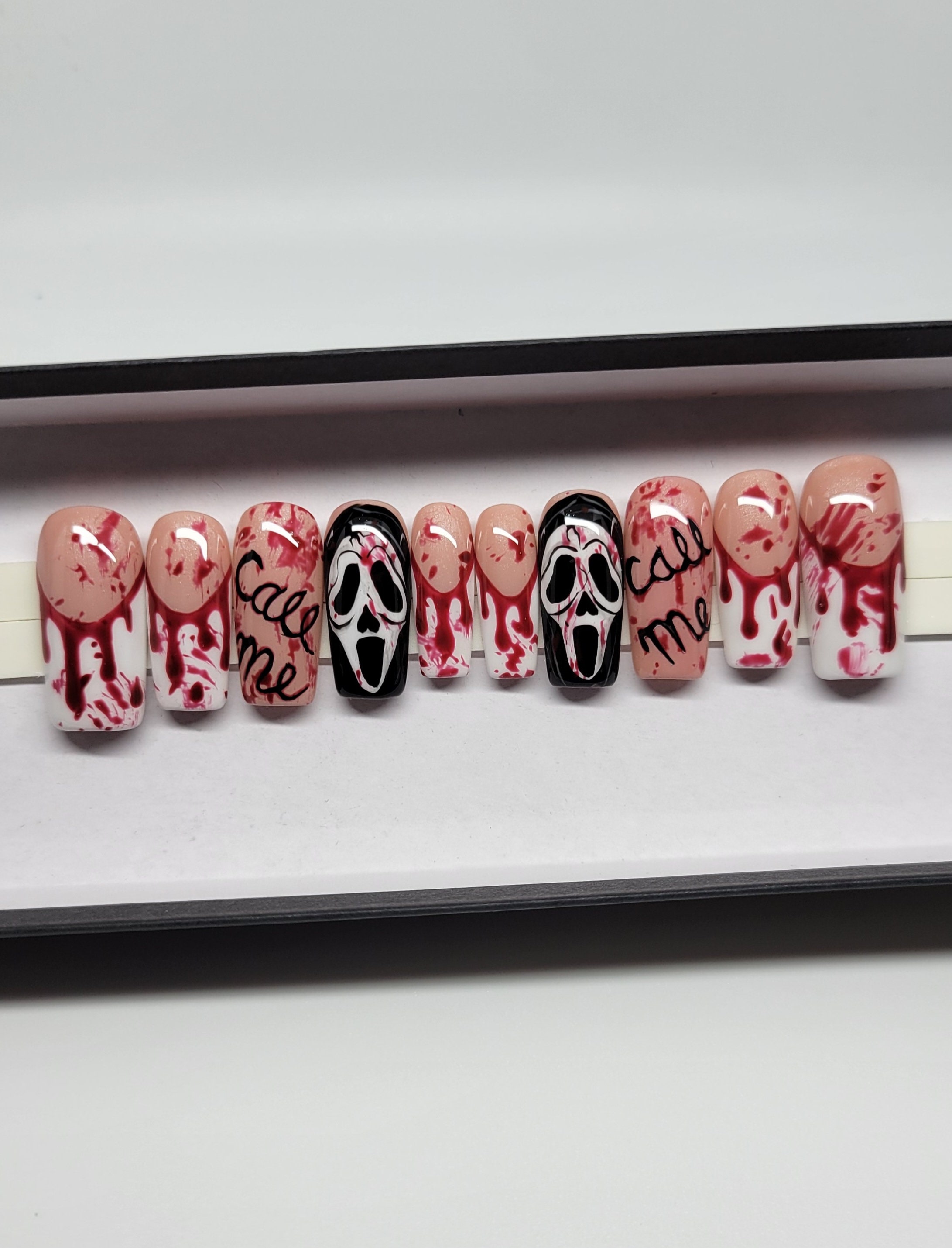 Call Me /scream Press Ons - Etsy