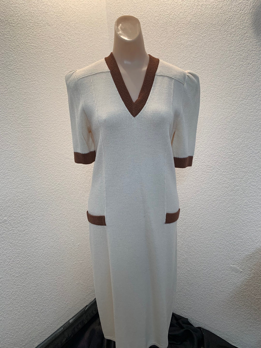 Vintage St John Knit Dress Short Sleeves Cream Color With Brown Accents ...