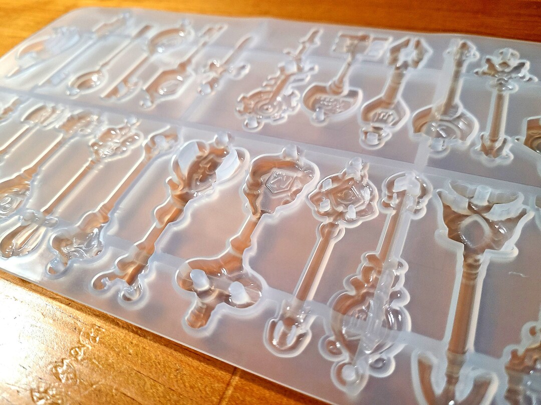 Antique Key Charm Molds | Silicone Tray Mold, 23 Antique Key Molds ...