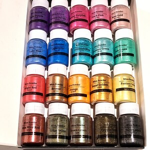 Royal Gold Natural Mica Powder Pigment | Gold Mineral Powder, Gold ...