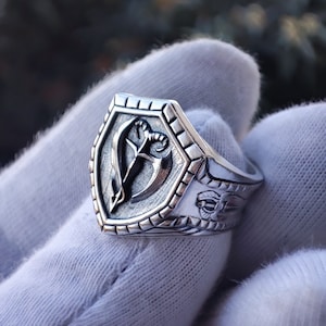 Devil May Cry 5 Nero Ring, 925 Silver Shield - Etsy UK