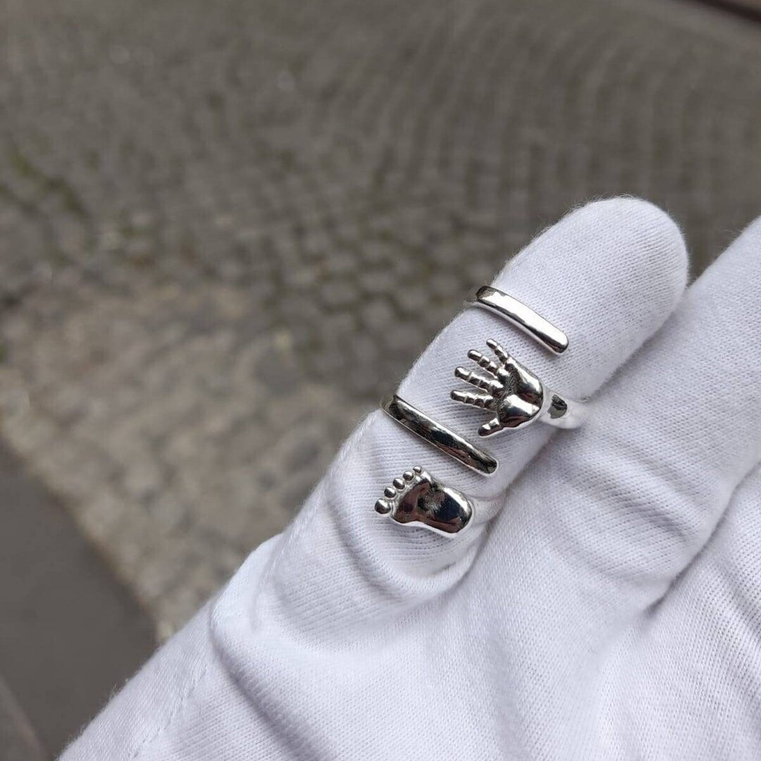 New Born Silver Baby Shower Ring Gift, Baby Feet Ring, Baby Hand Ring ...