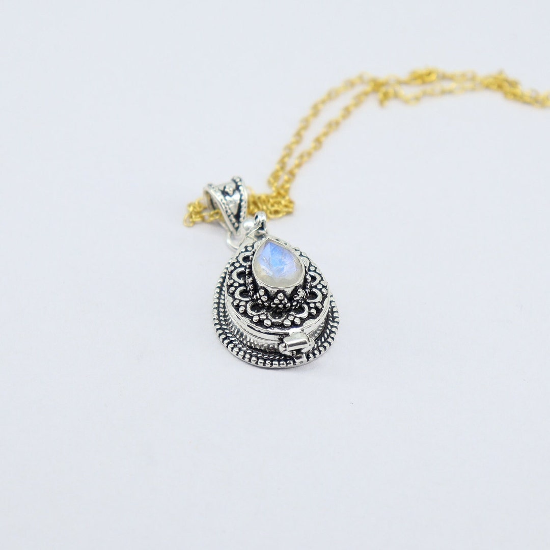 Poison Pendant,rainbow Moonstone Poison Locket for Necklace,925 ...