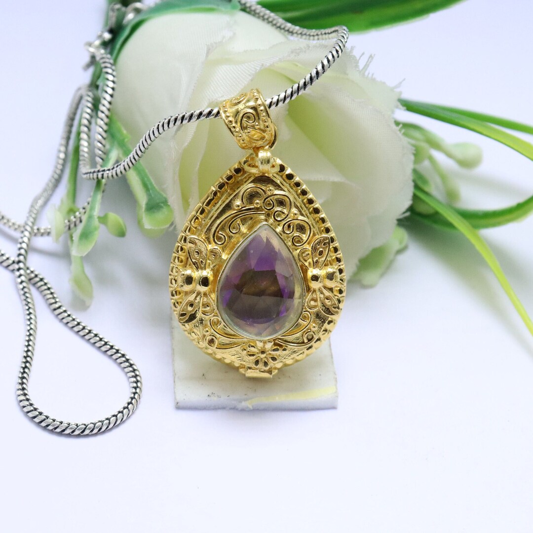 Aura Quartz Poison Necklace. Quartz Gemstone Necklace. Statement ...