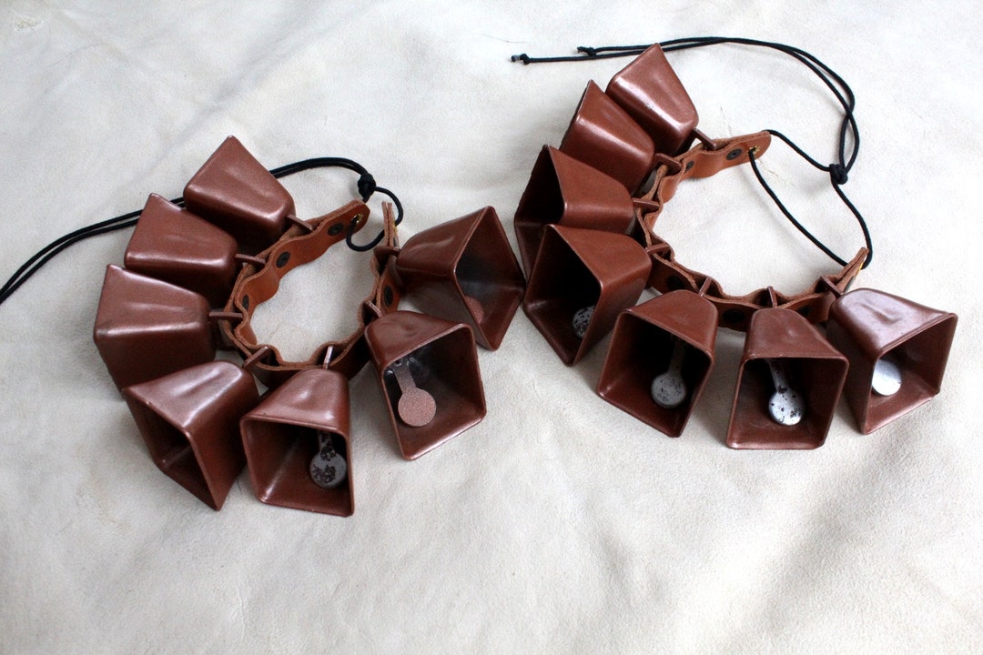 NORTH TRADITIONAL DANCER Bells - Etsy