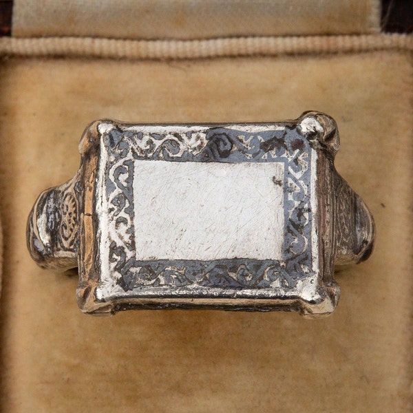 Medieval Ring - Etsy