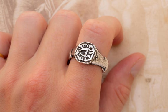 Late 15th-Century Silver Signet Ring of the Noble Duh… - Gem