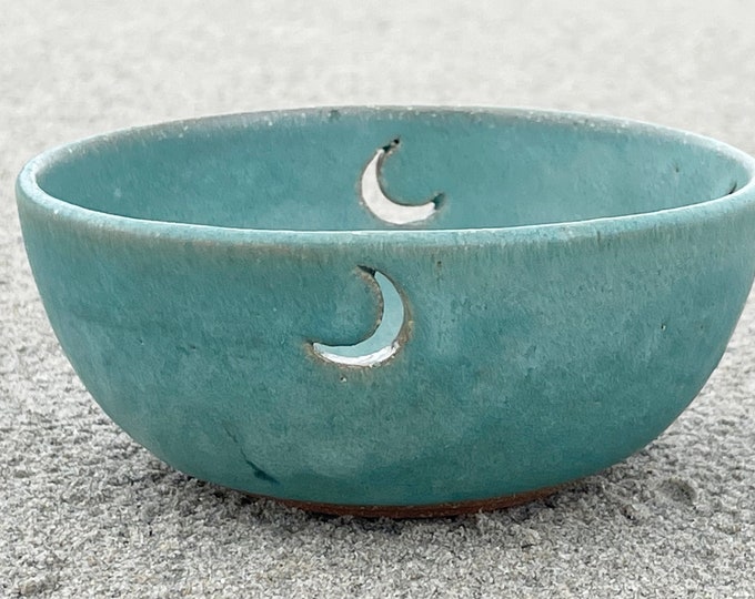 Moon Bowl / Phases of the Moon / Moon Phases Art / Moon Pottery ...