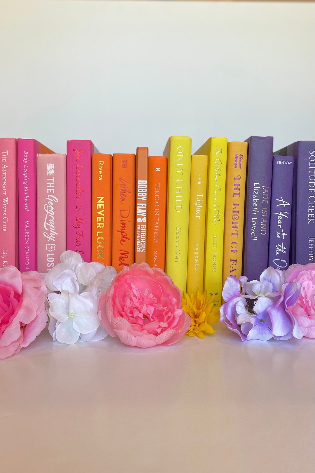 Wholesale Used Book by Color Decorative Book Bundle Aesthetic Book ...