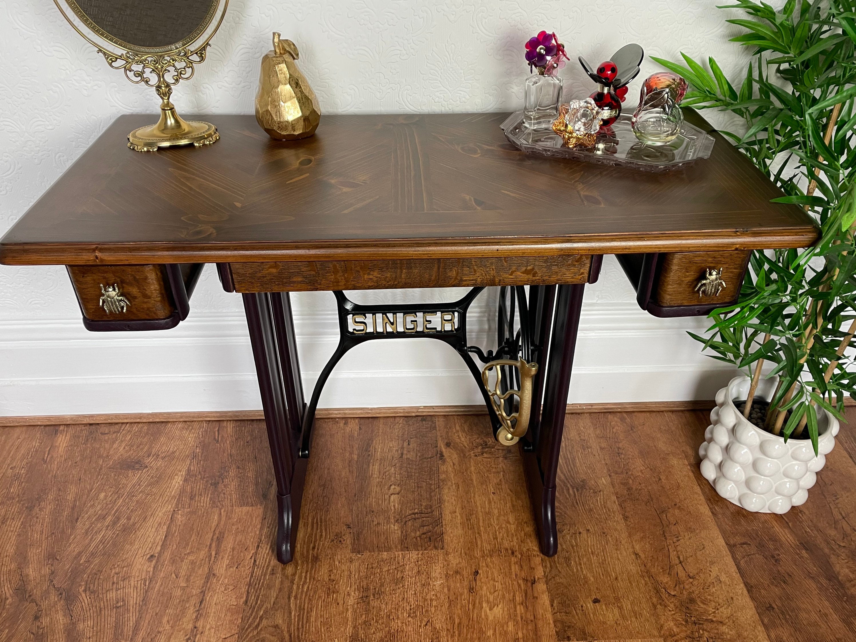 Singer console table store
