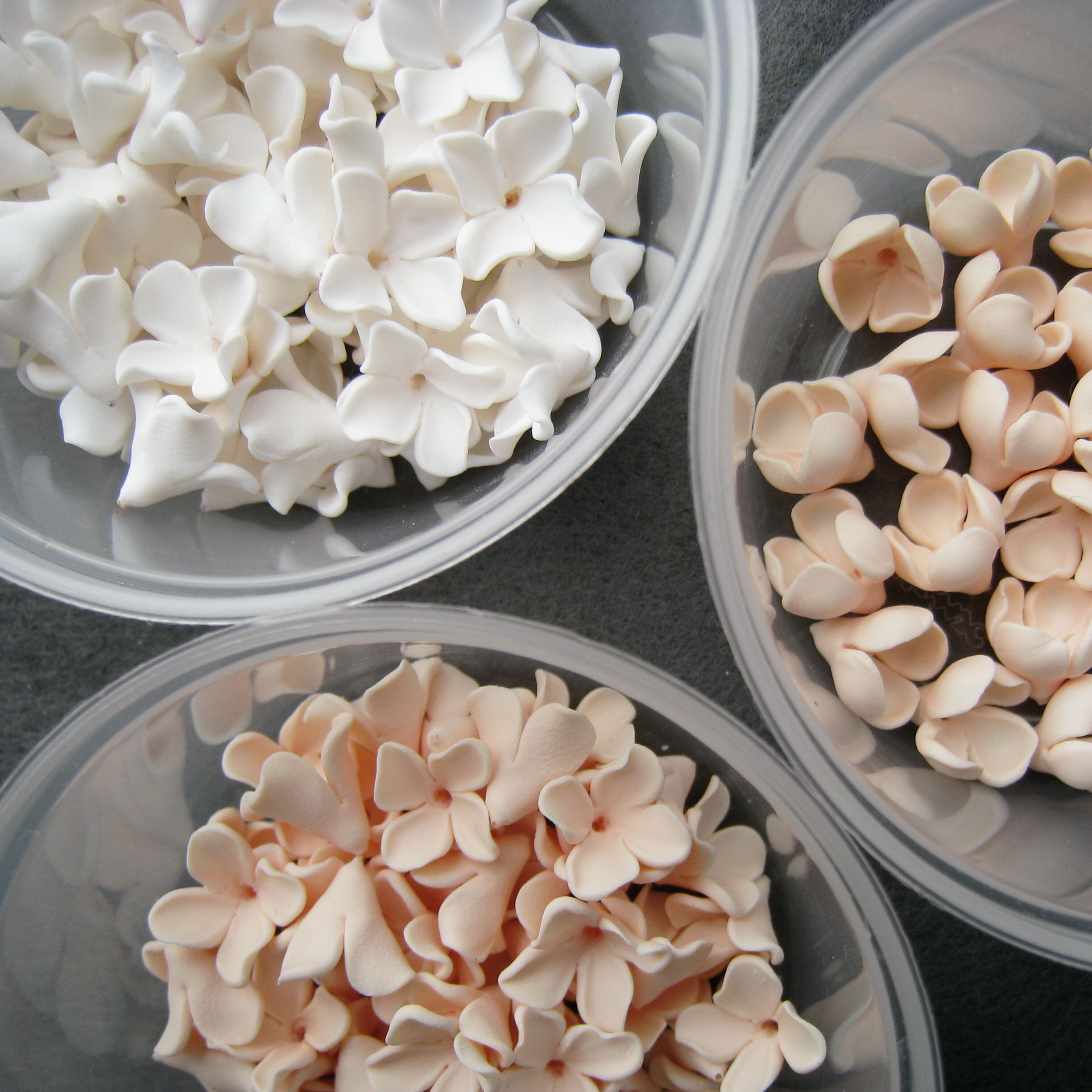 Light peach polymer clay flowers Lilac flowers Floral beads | Etsy