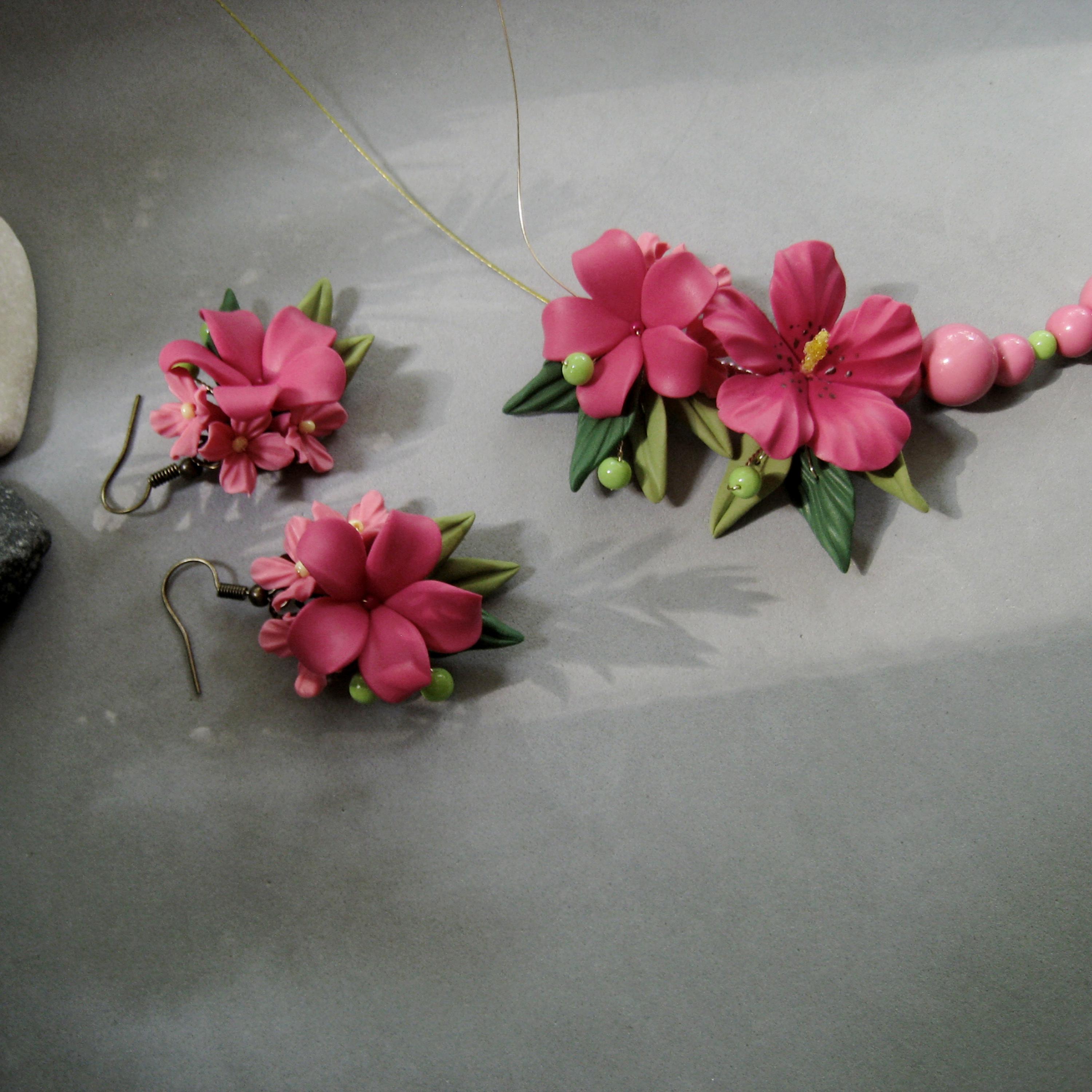 Hawaiian Flowers Polymer Clay Flower Beads Plumeria Vanilla Orchid ...