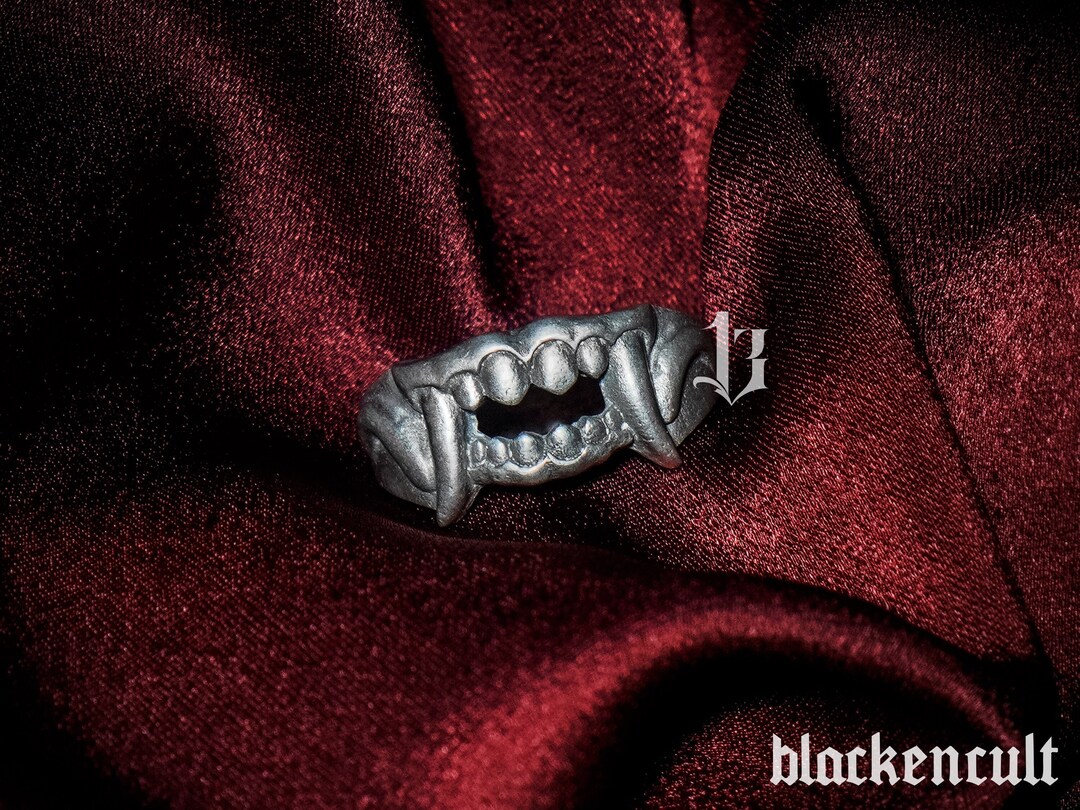 RANGDA FANGS Ring (handmade Gothic Ring • 925 Silver & Gold Skull Ring ...