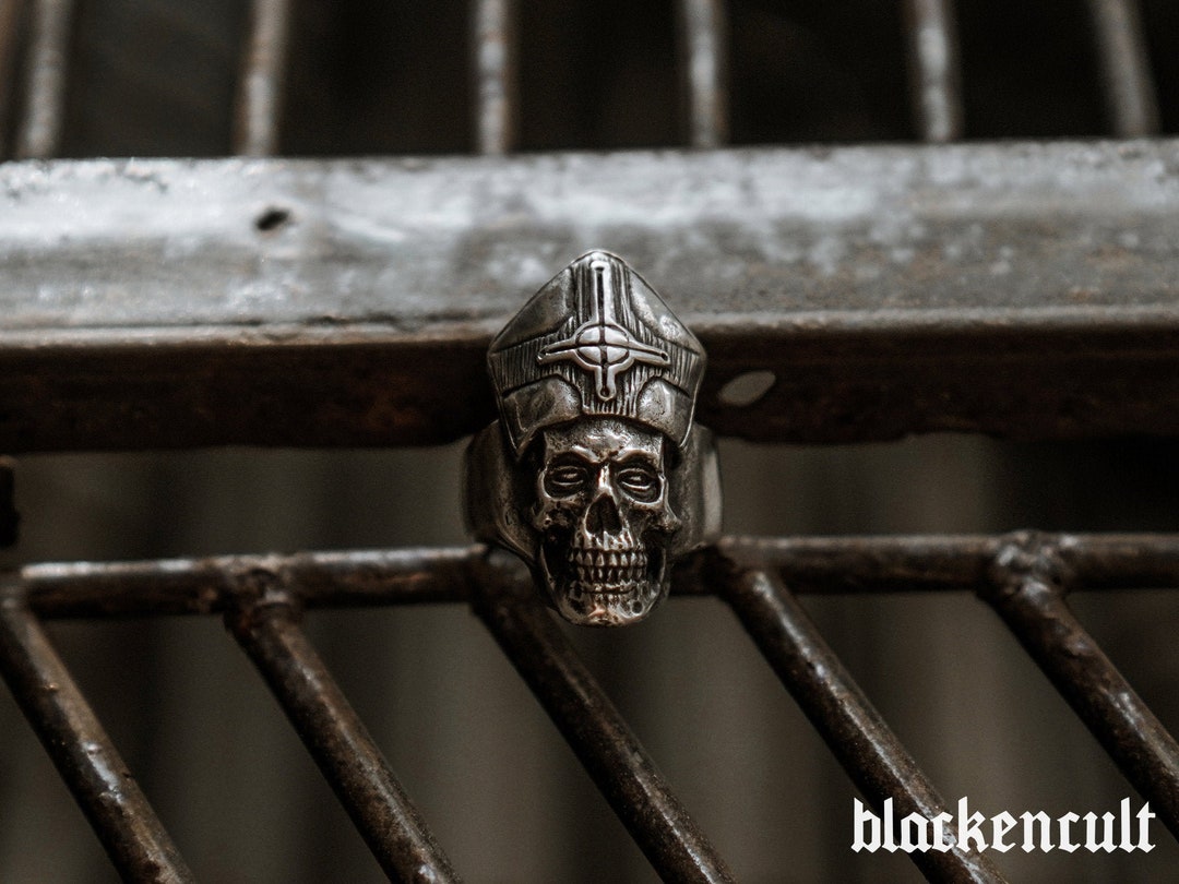 UNDEAD PRIEST Ring (handmade Gothic Ring • 925 Silver & Gold Skull Ring ...