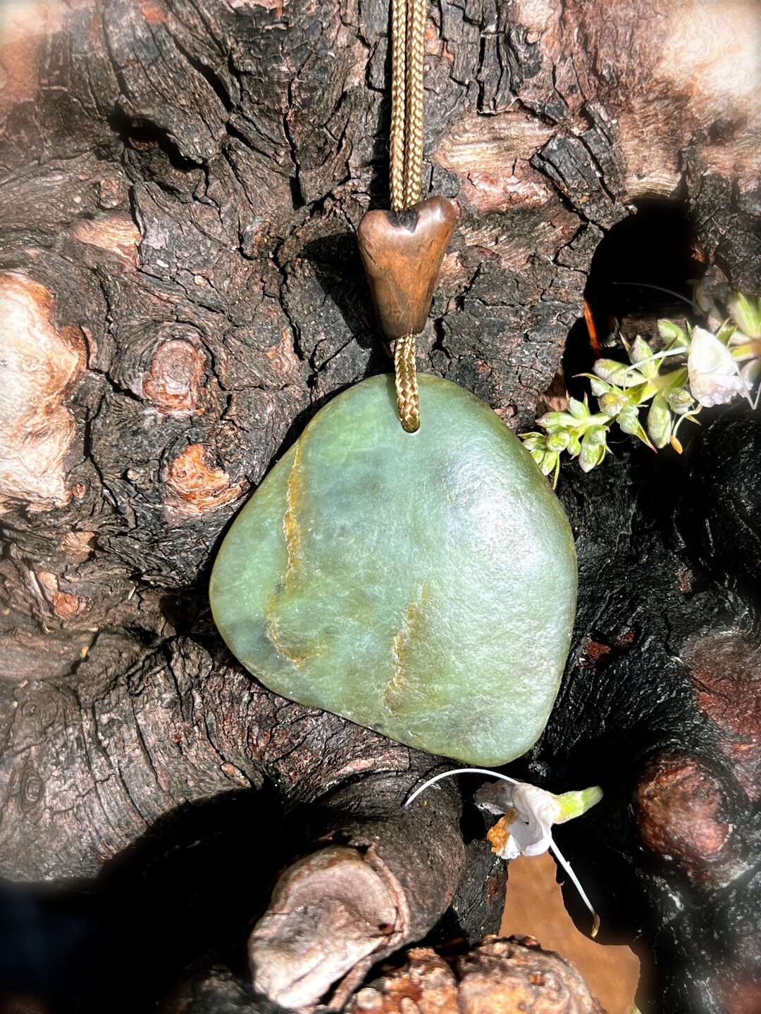 Big Sur Jade Natural Polish Vulcan Pistachio Pendant Stone 2 3 4 X