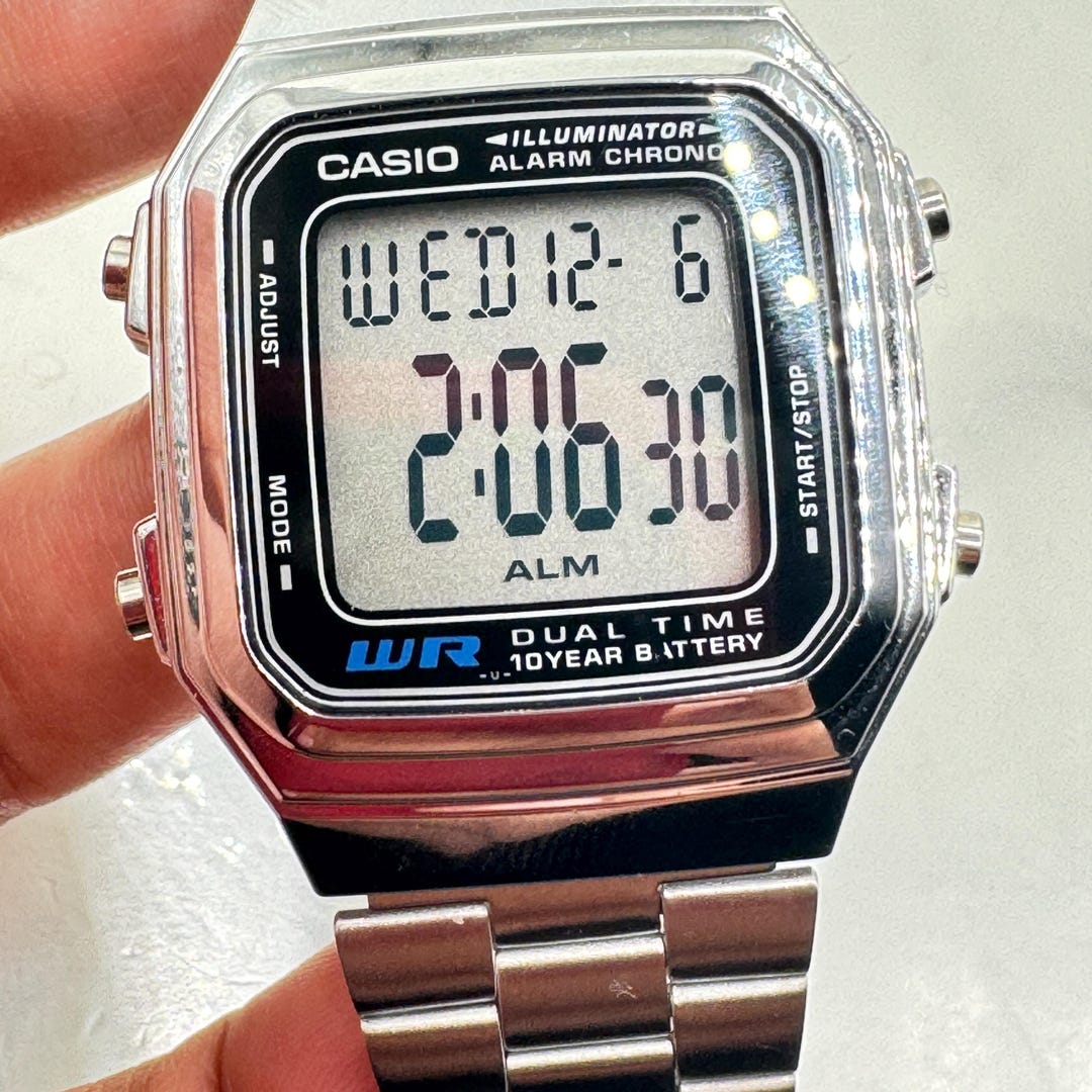 Casio Classic Style Watch for Men or Women , Unisex Size Brand New Item ...