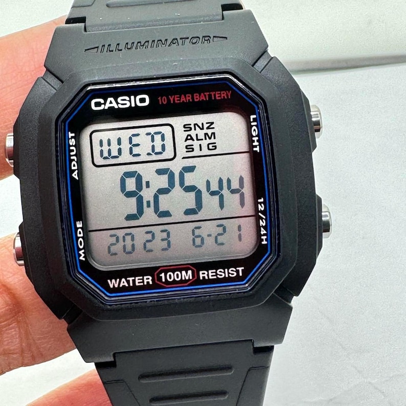 Casio Classic Style Watch for Men or Women , Unisex Size Brand New Item ...