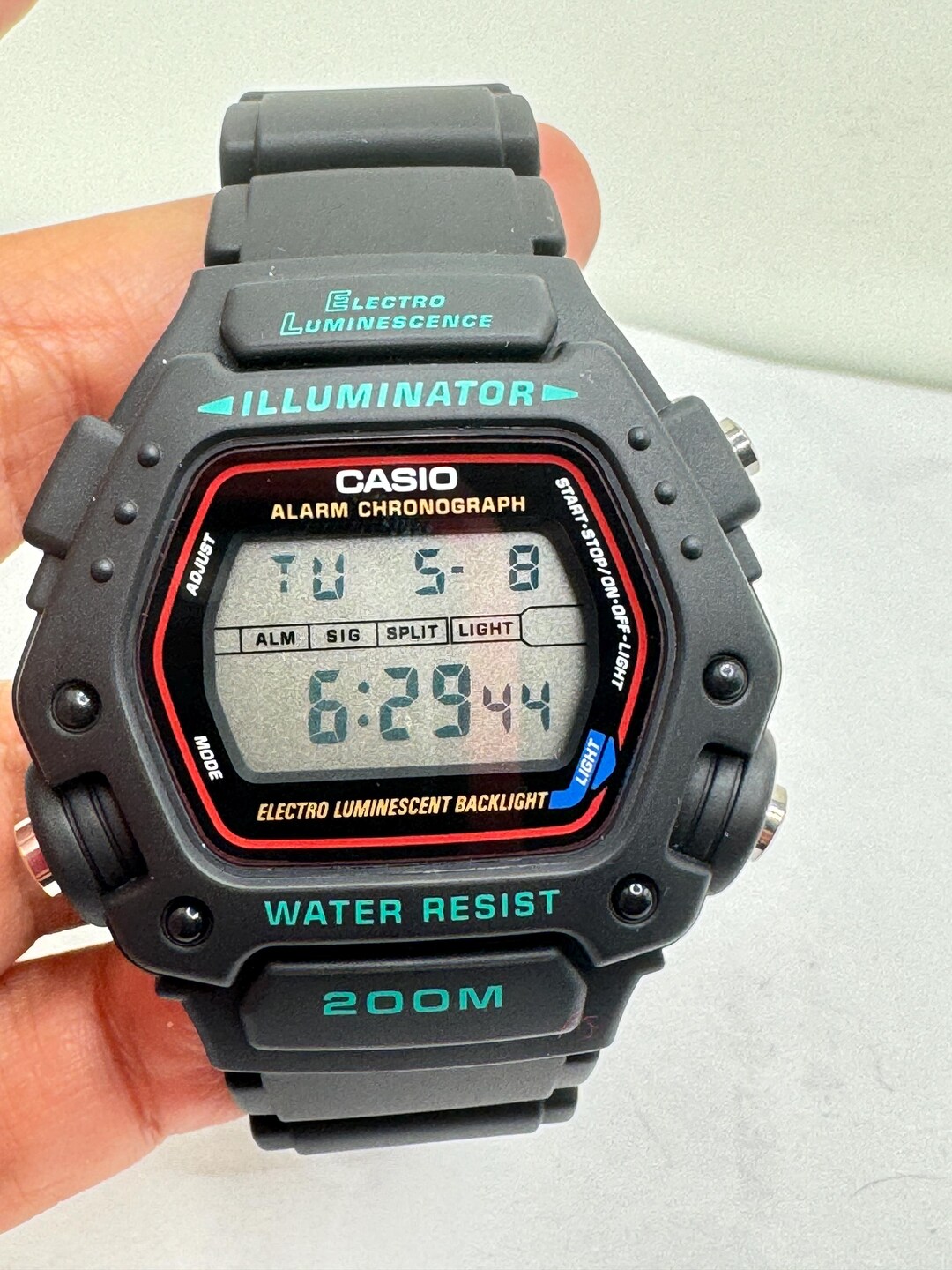 Casio Classic Style Watch for Men , Large Size 40mm Diameter Brand New ...