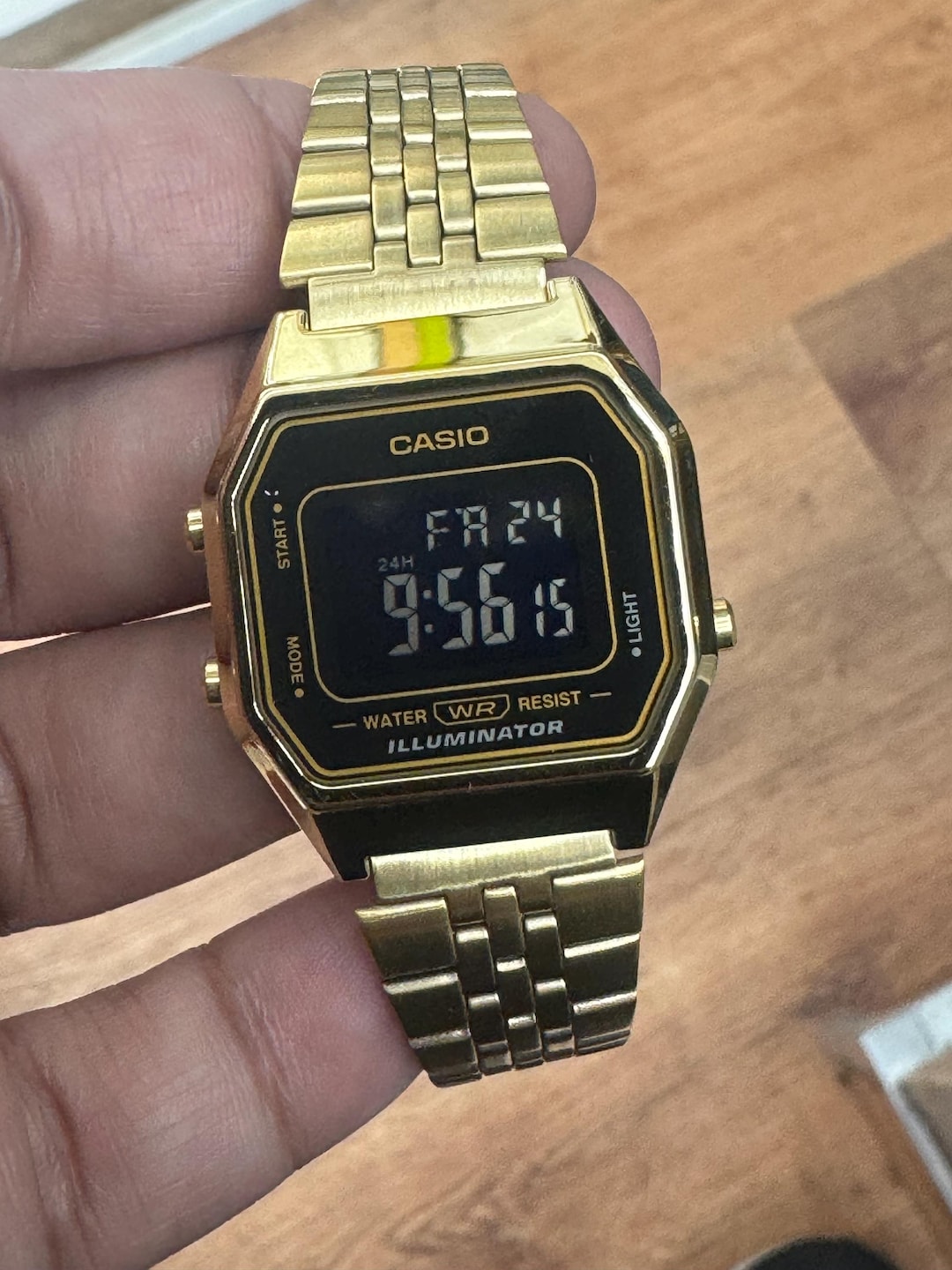 Casio Classic Watch , Extra Small Size 25mm Diameter , Brand New Item ...