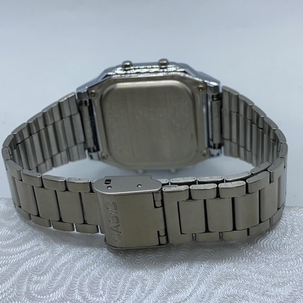 Casio Classic Style Watch for Men or Women , Unisex Size Brand New Item ...
