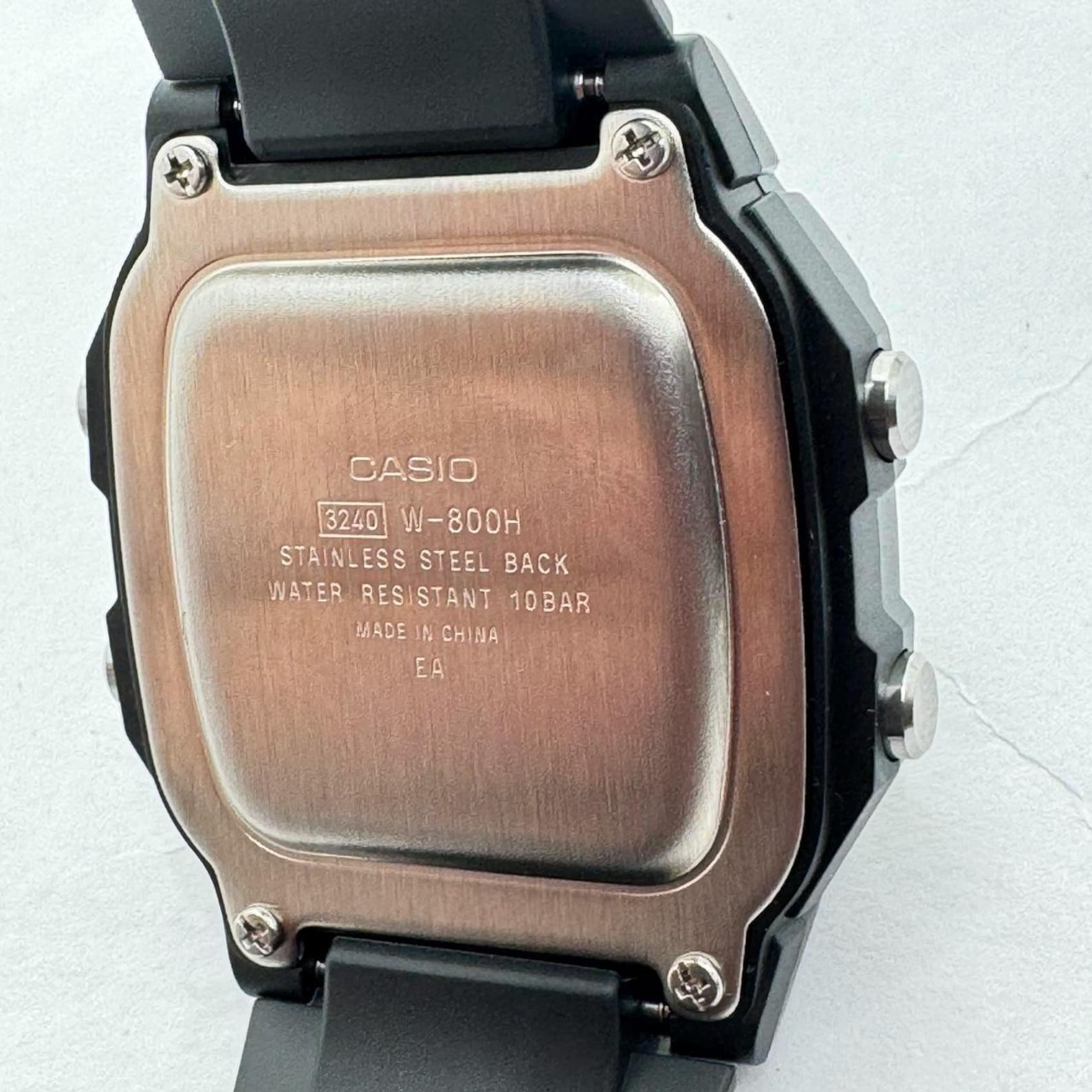 Casio Classic Style Watch for Men or Women , Unisex Size Brand New Item ...