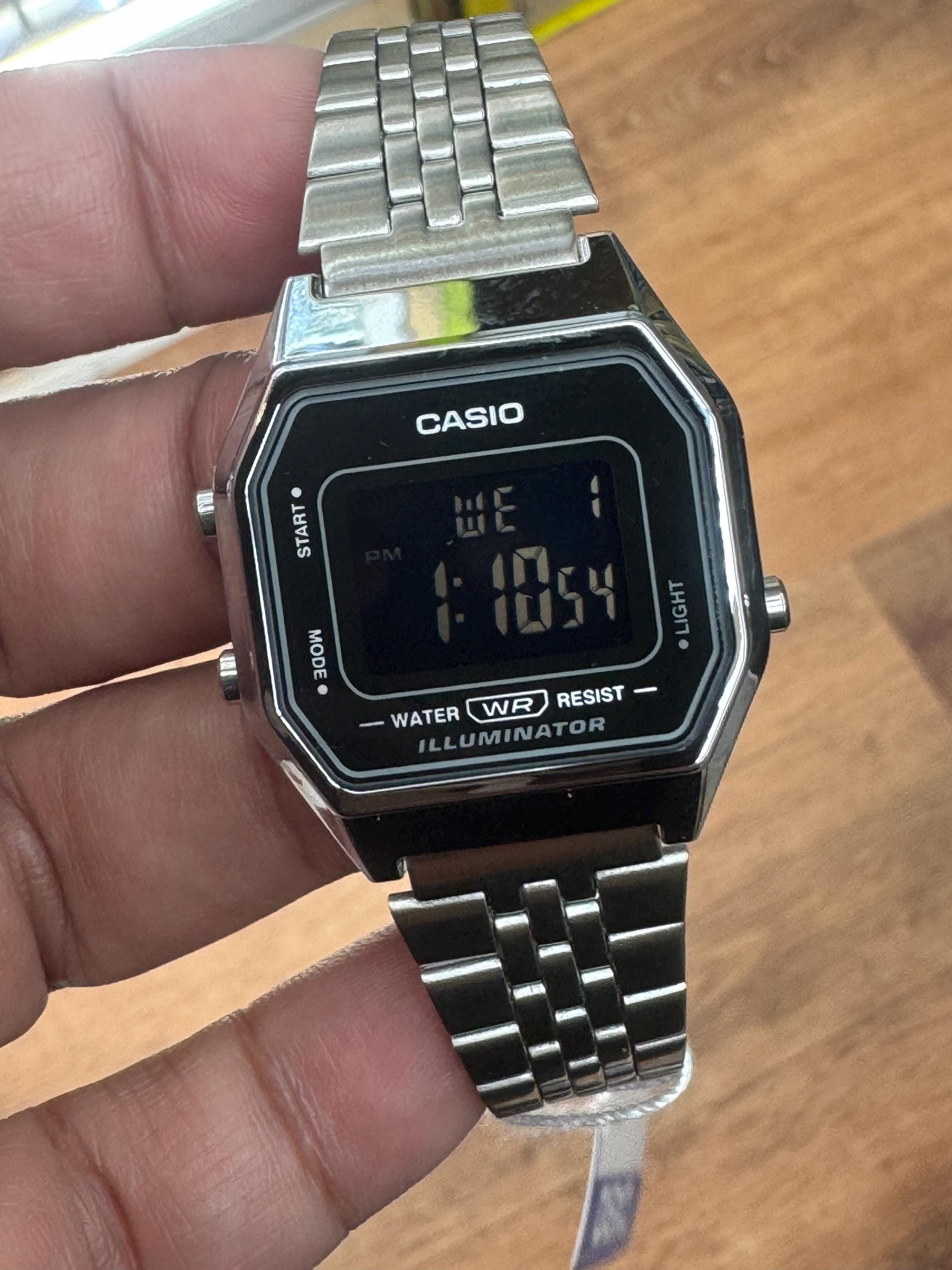 Casio Classic Watch , Extra Small Size 25mm Diameter , Brand New Item ...