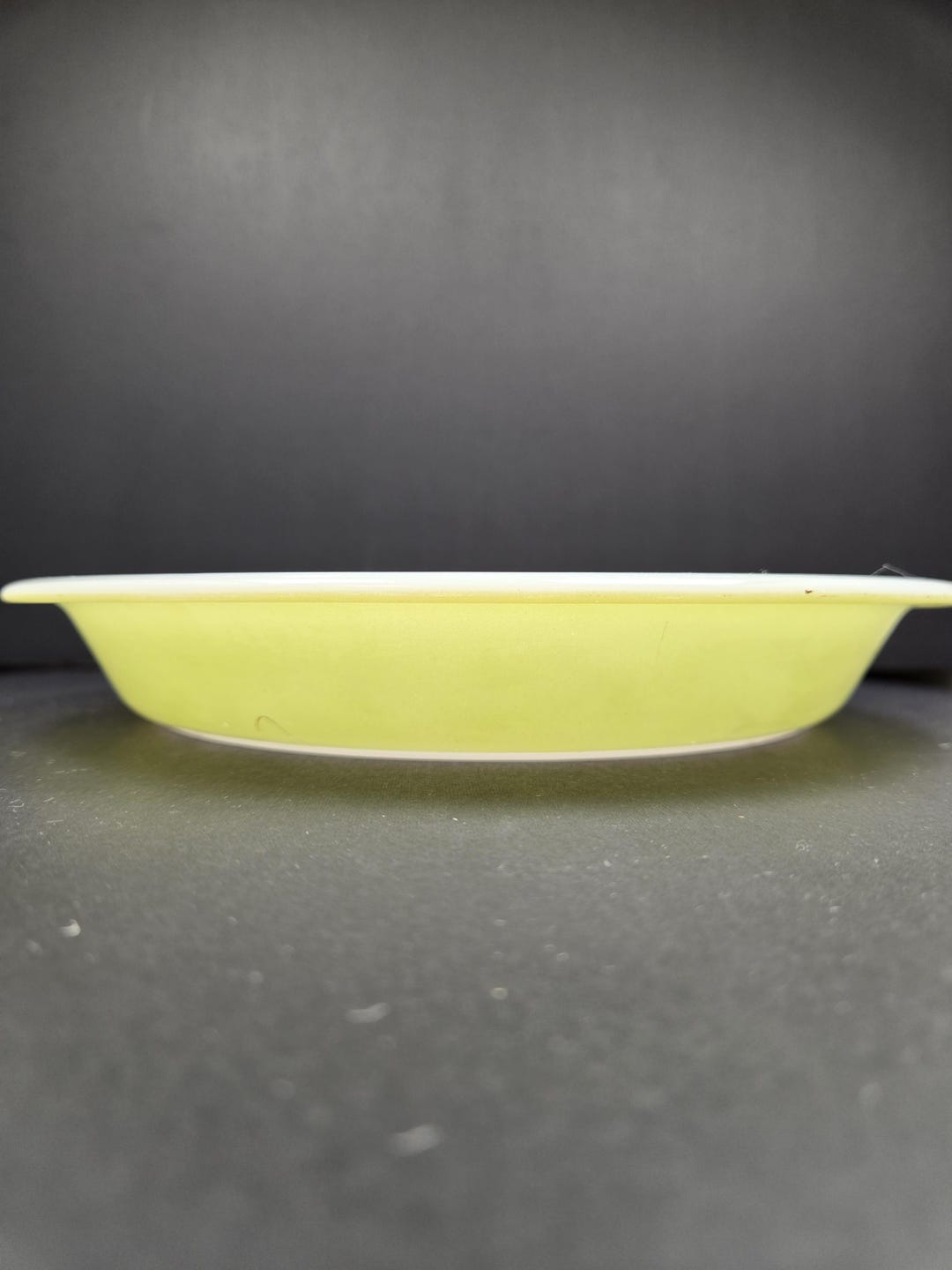Vintage Pyrex Lime Green 8 1/2" Round Pie Plate, Baking Dish, #209 ...