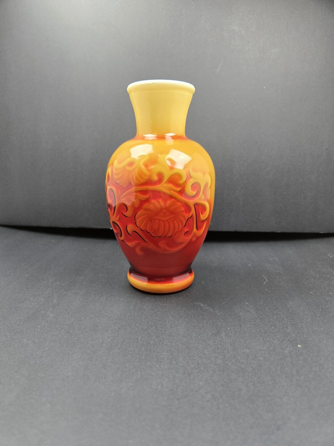 AVON Chinese Red & Gold Double Layer Vintage Glass Vase, Very 80s, Aka ...