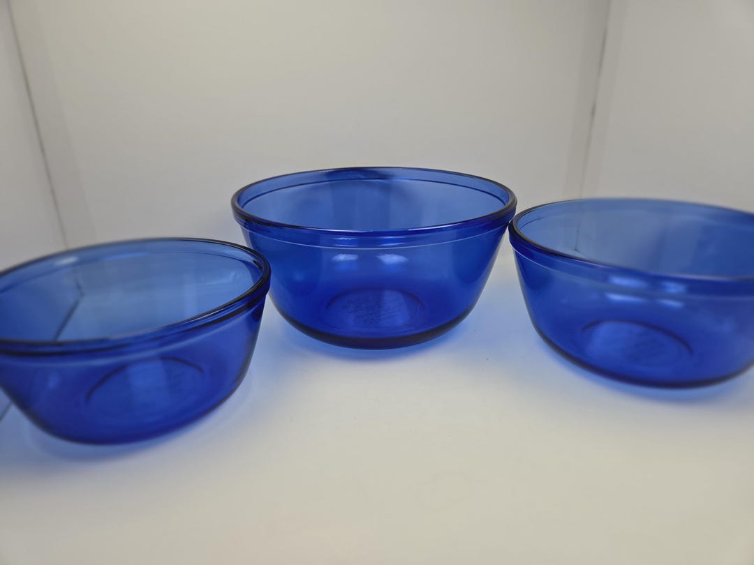 Set of 3 Cobalt Blue Glass Anchor Hocking Mixing Bowl Set, All in ...