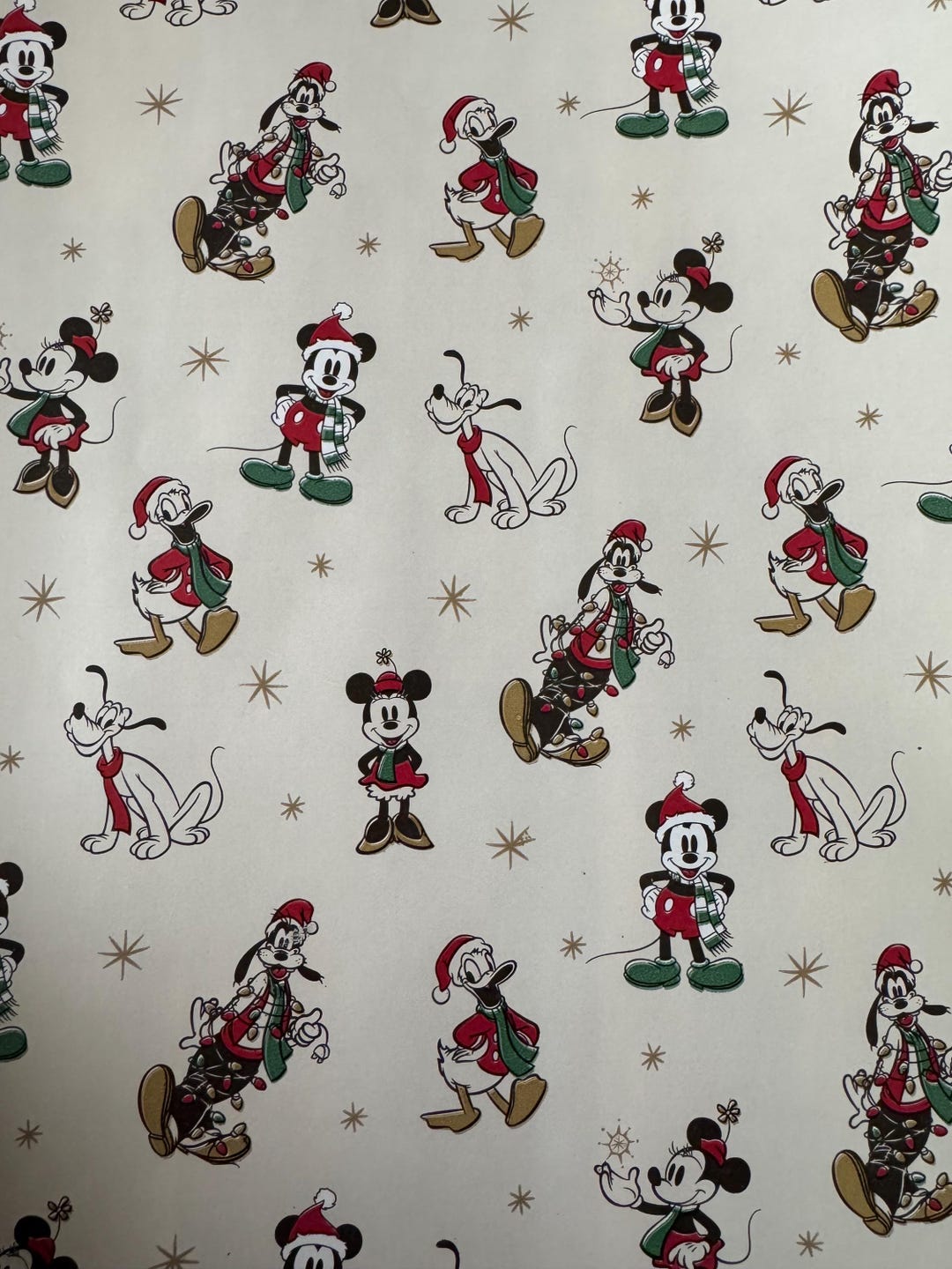 Christmas Wrapping Paper Micky , Minnie Mouse , Goofy , Donald ...