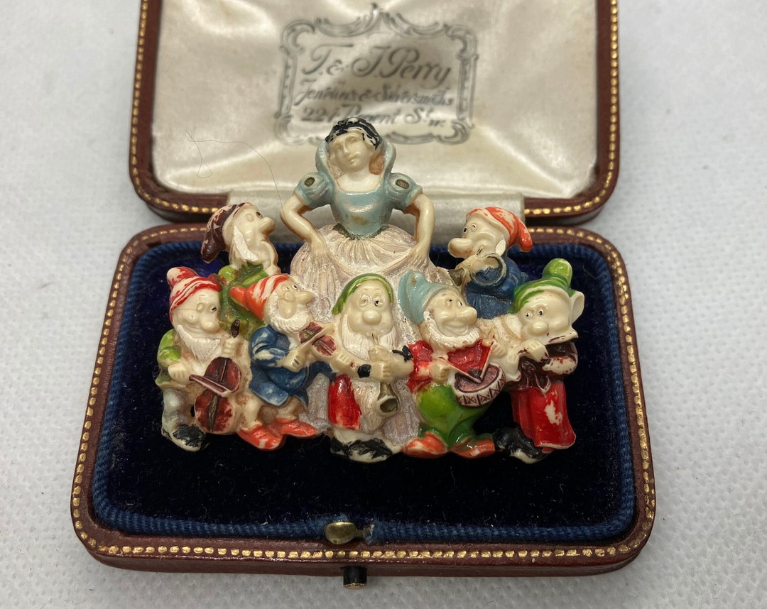 Fabulous 1938 Vintage Celluloid Snow White Walt Disney Snow - Etsy