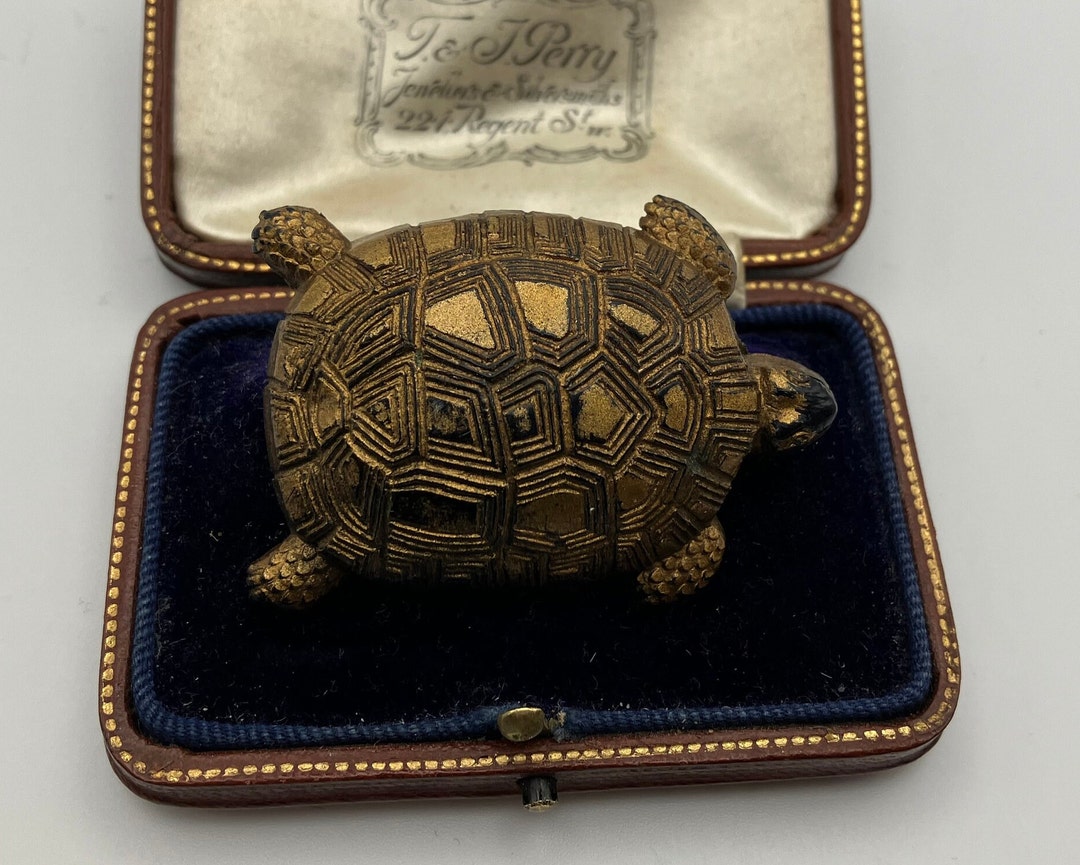 Vintage 1960s Detailed Tortoise Turtle Brooch - Etsy