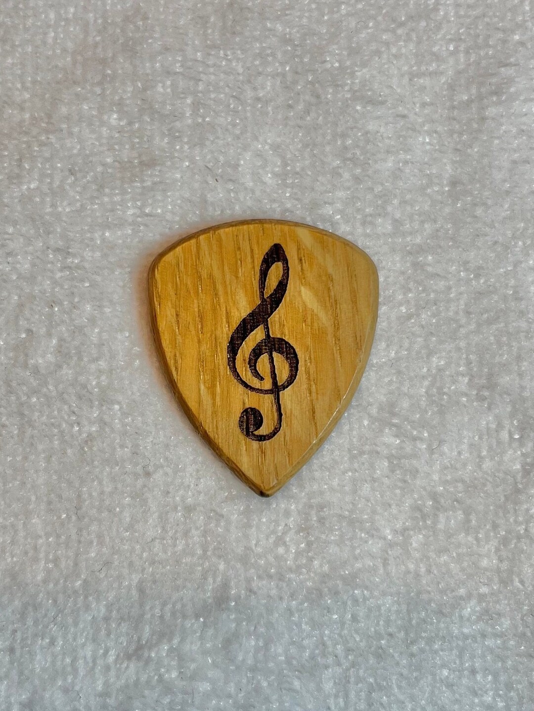 Treble Clef Music Design Wooden Guitar Pick - Etsy