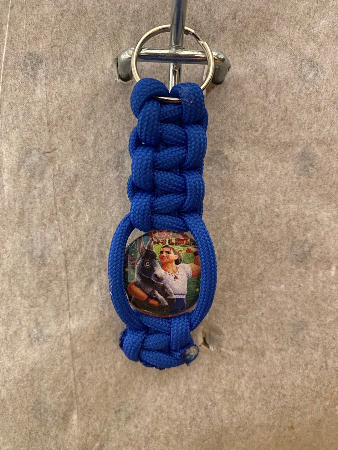 Disney Encanto Luisa Paracord Keychain or Zipper Pull - Etsy