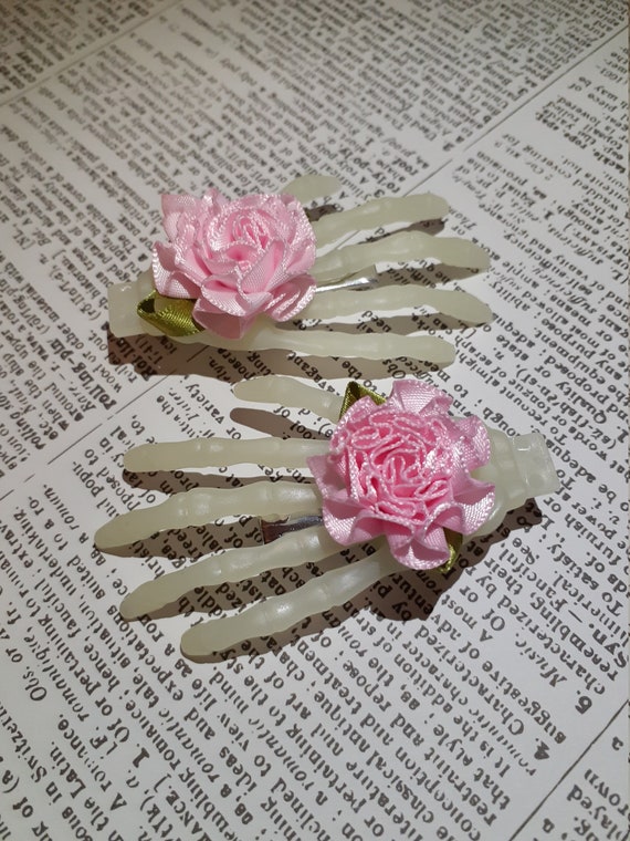 Glow in the Dark Skeleton Hand Halloween Hair Clips Light - Etsy