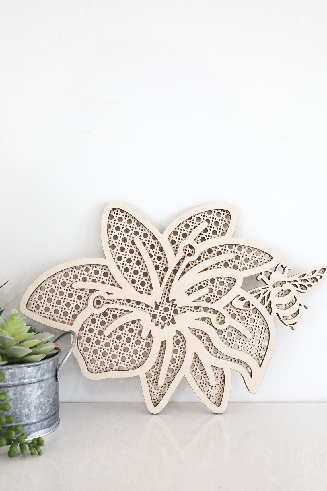 Laser Cut File Lily Cut File Lily SVG Lily With a Bee or - Etsy