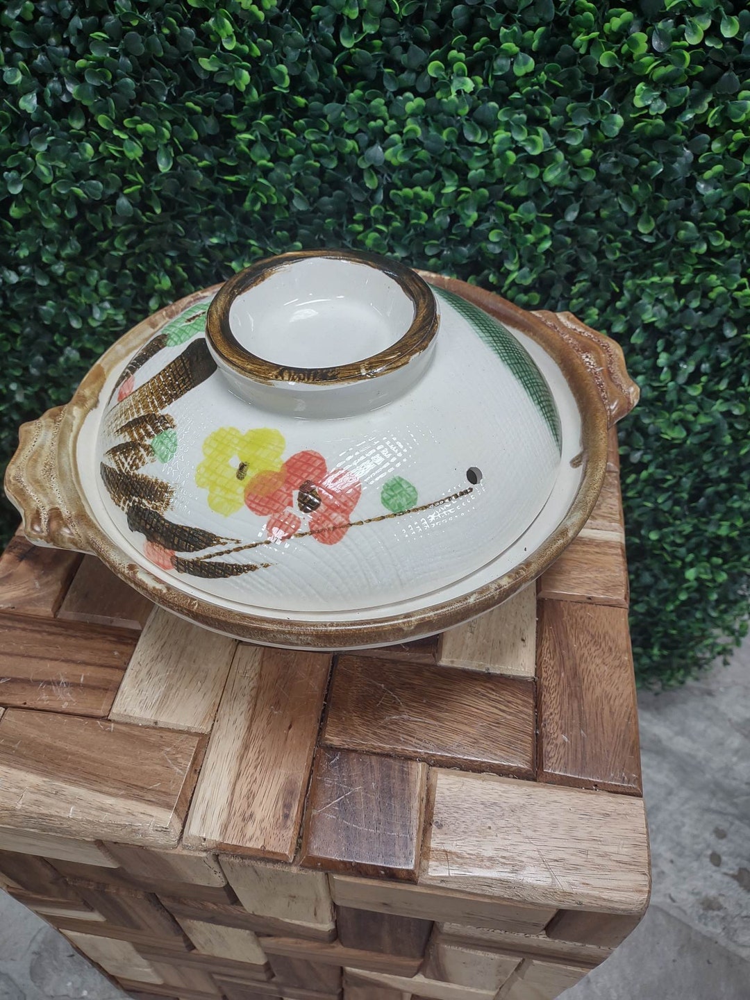 Vintage Crocks in Excellent Condition / Floral or Fish Design ...