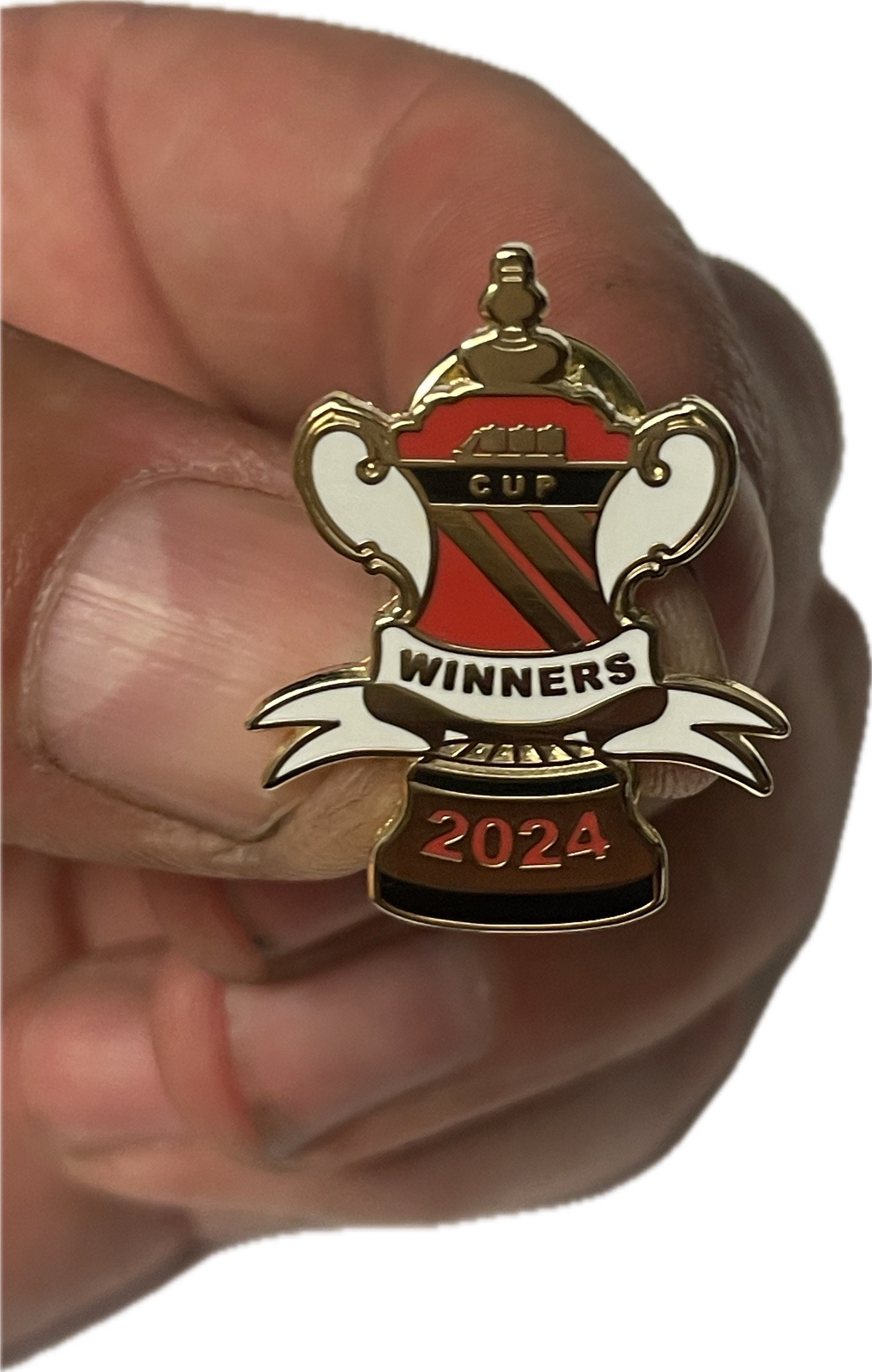United Badges Cup Winners 2024 Manchester Fan Collectable Pins Football ...
