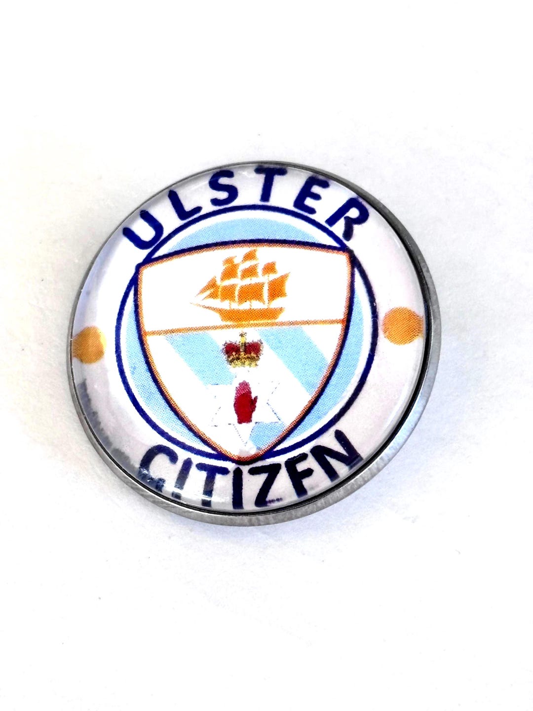 Manchester City Pin Badge Red Arm Citizen Northern Ireland Badges Fans ...
