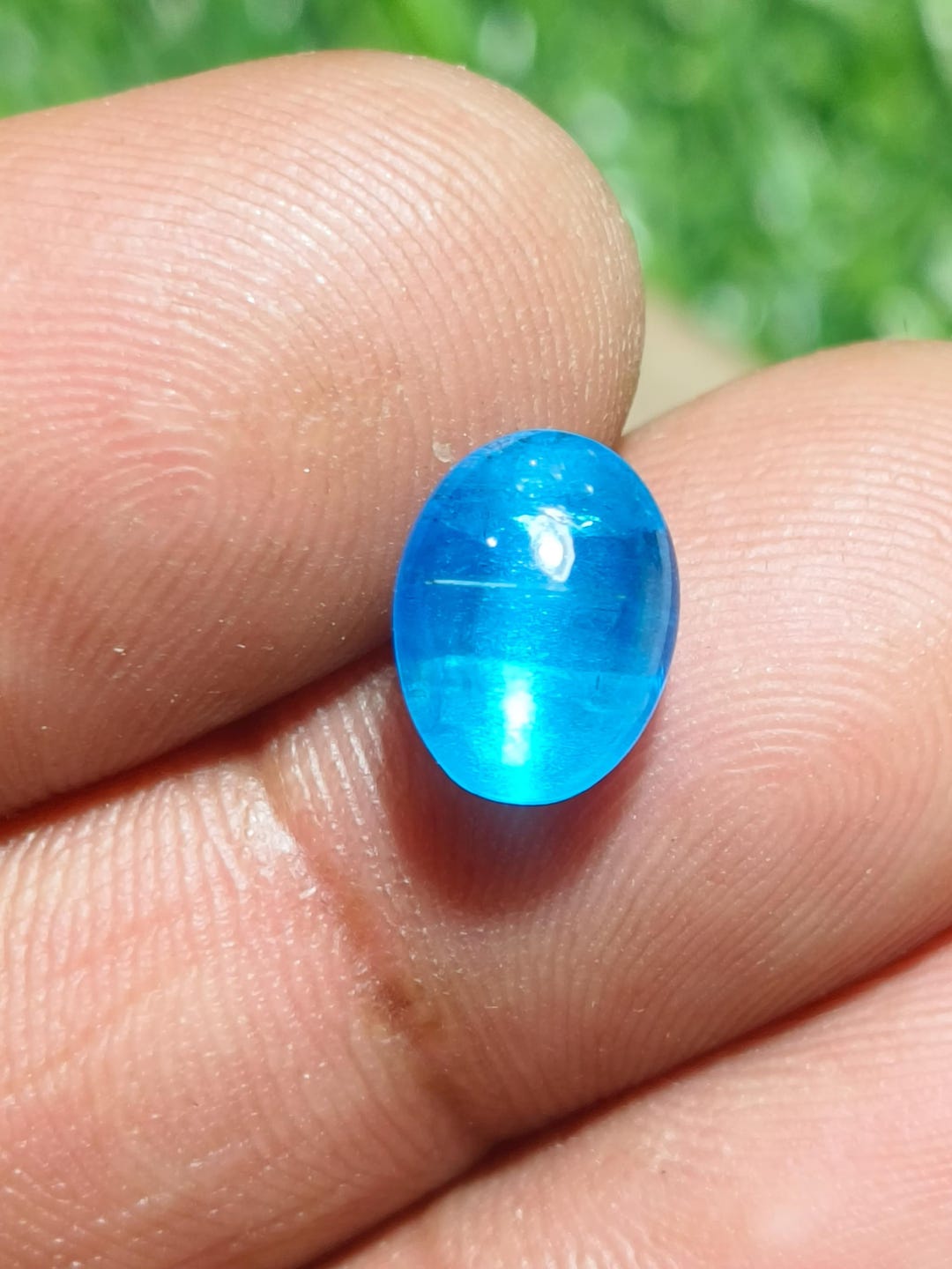 Neon Blue Apatite Cat Eye Cabochon: Oval Gemstone, 10x8x6 Mm - Etsy