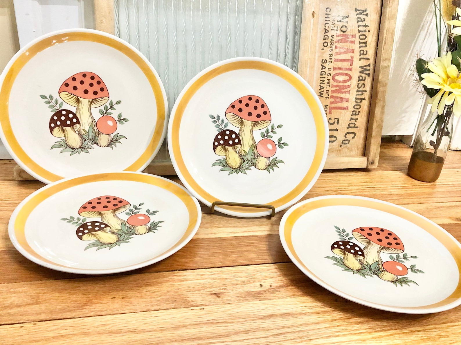 RARE Vintage / Retro Merry Mushroom SET of 4 Dinner Plates 9 | Etsy