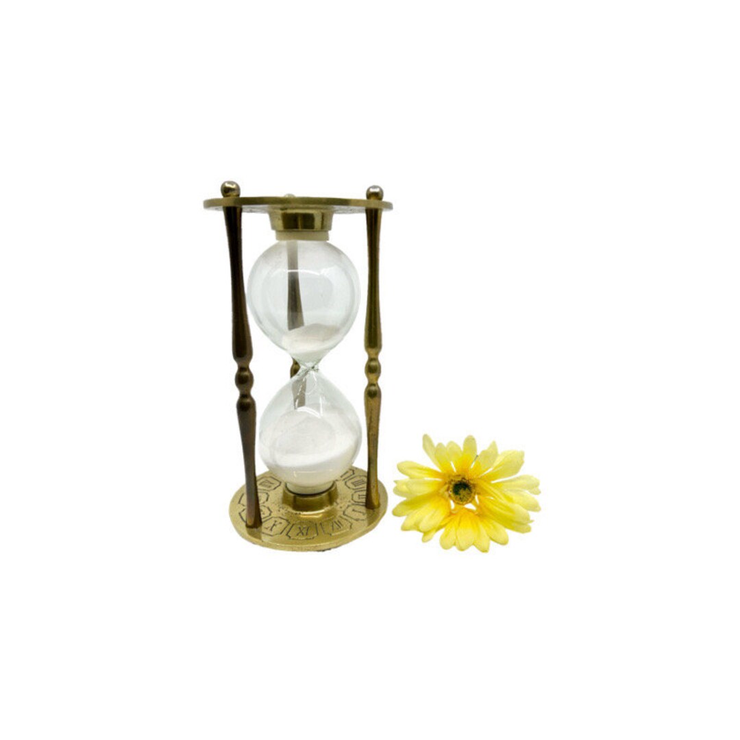 Vintage Hourglass / Collectible Decorative Hourglass in Brass and Glass ...