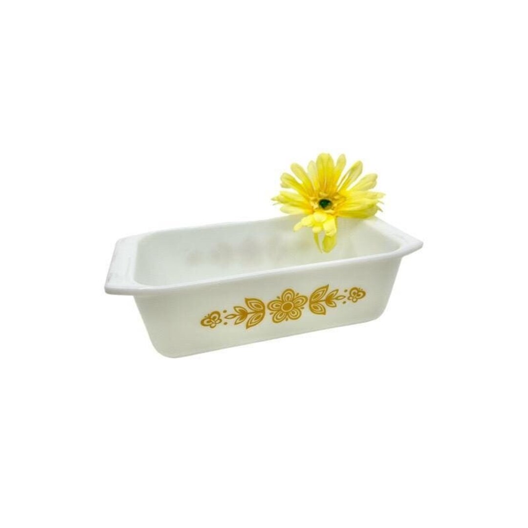 Vintage Pyrex Butterfly Gold Loaf Pan / 1970’s Vintage Pyrex Butterfly ...