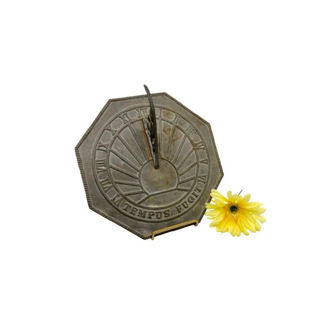 Vintage Sundial Tempus Fugit / Cast Iron Sundial With Roman Numeral ...
