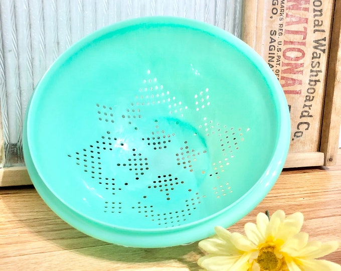 Vintage TUPPERWARE Colander/strainer Green/jadeite Tupperware ...